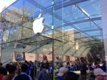 New Palo Alto Apple Store with beautiful glass front opened to the ...
