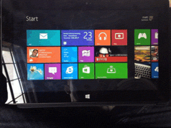 Here's what early reviews of Microsoft's new Surface tablet are saying ...