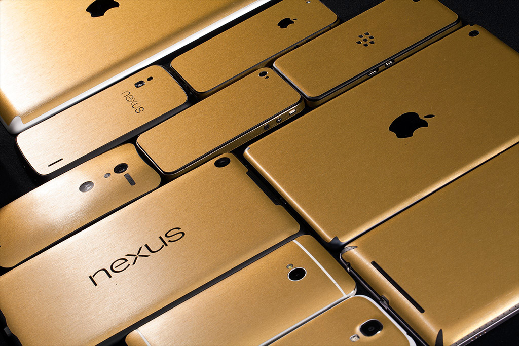 Giveaway: Win an unlocked 64GB Gold iPhone 5s from 9to5Mac & dbrand inc ...