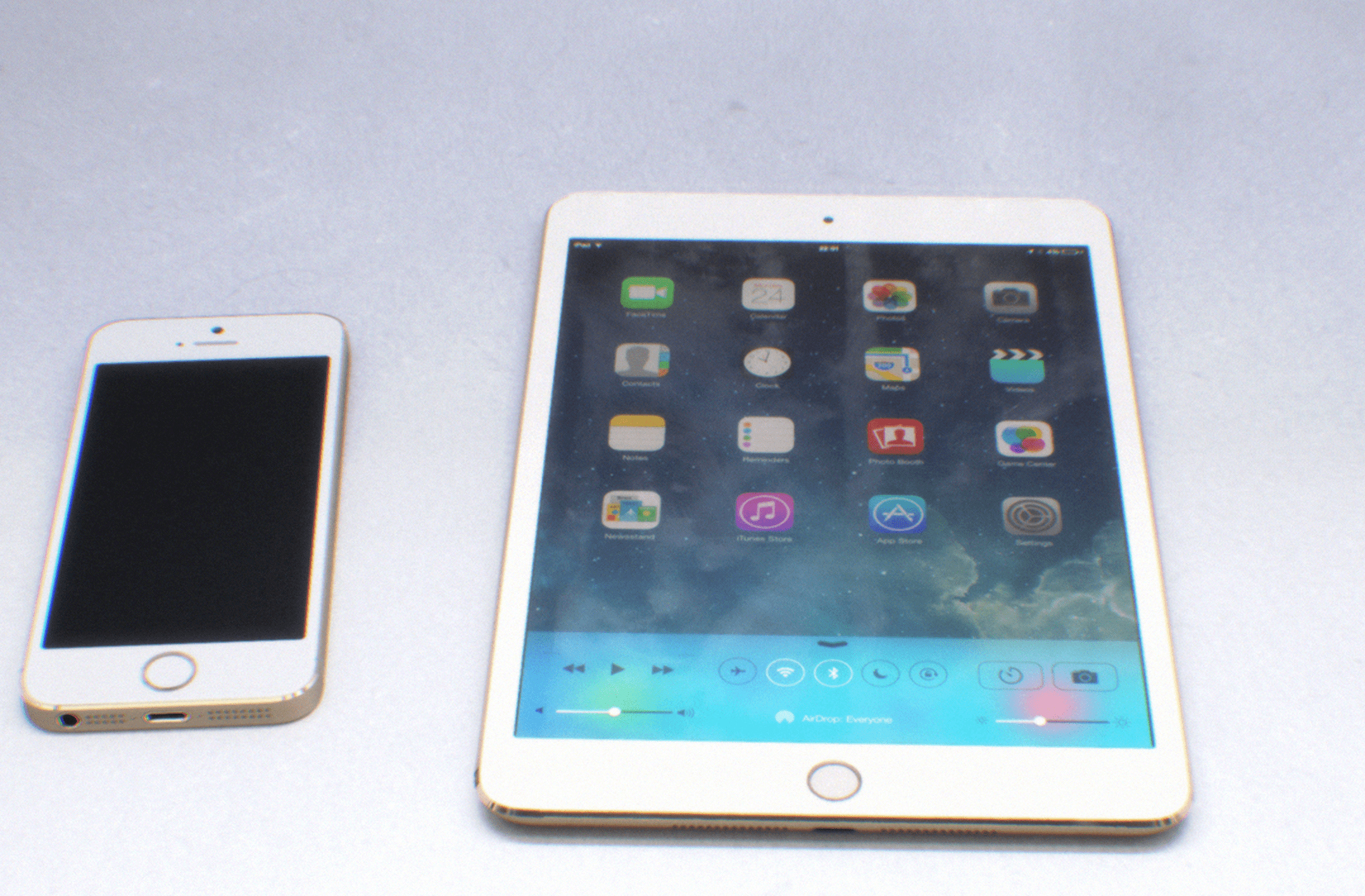 Concept imagines iPad mini 2 in blue and gold [Gallery] - 9to5Mac