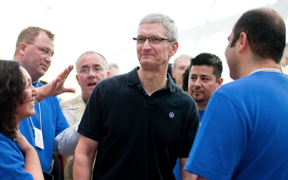 Tim Cook tells employees Apple has 'big plans' for 2014 that 'customers ...