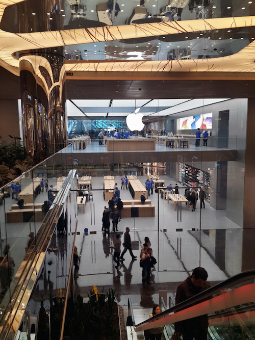 First Apple Store opens to public in Turkey - 9to5Mac