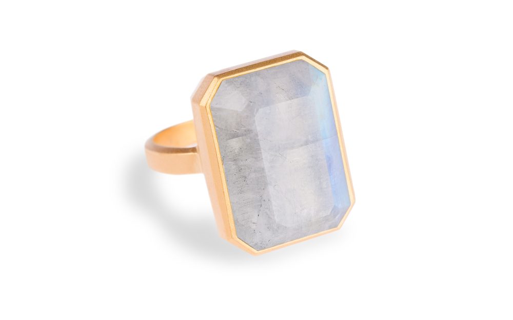 Ringly introduces new iPhone-connected smart ring - 9to5Mac