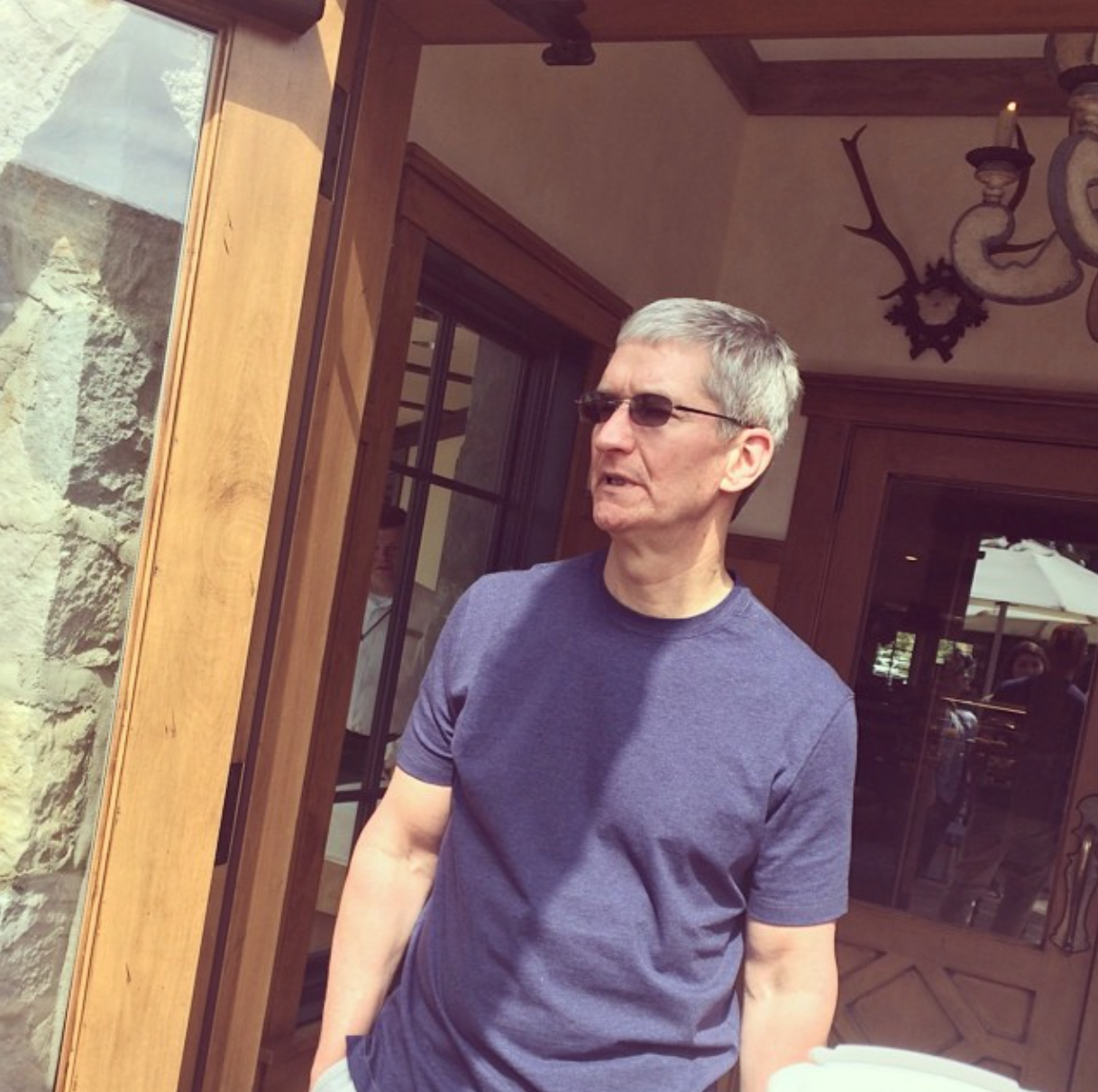 Tim Cook and Eddy Cue once again appear at Sun Valley media conference ...