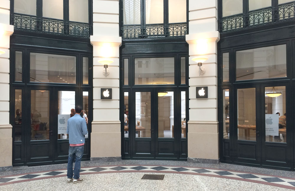 Take a sneak peek inside the latest Apple Store ahead of tomorrow's ...