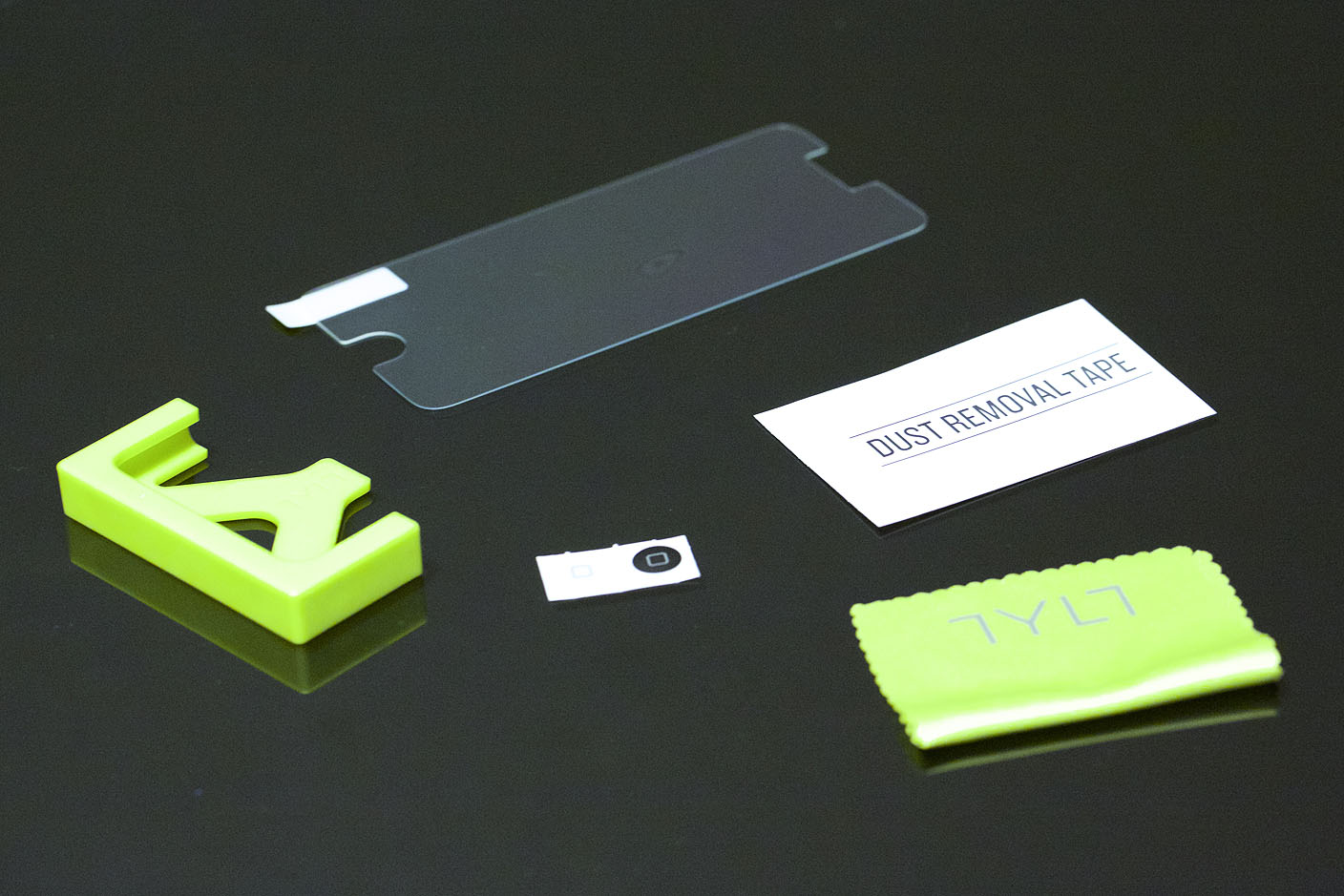 Review: Tylt's Alin Glass and Tech21's Impact Shield make fancy screen ...