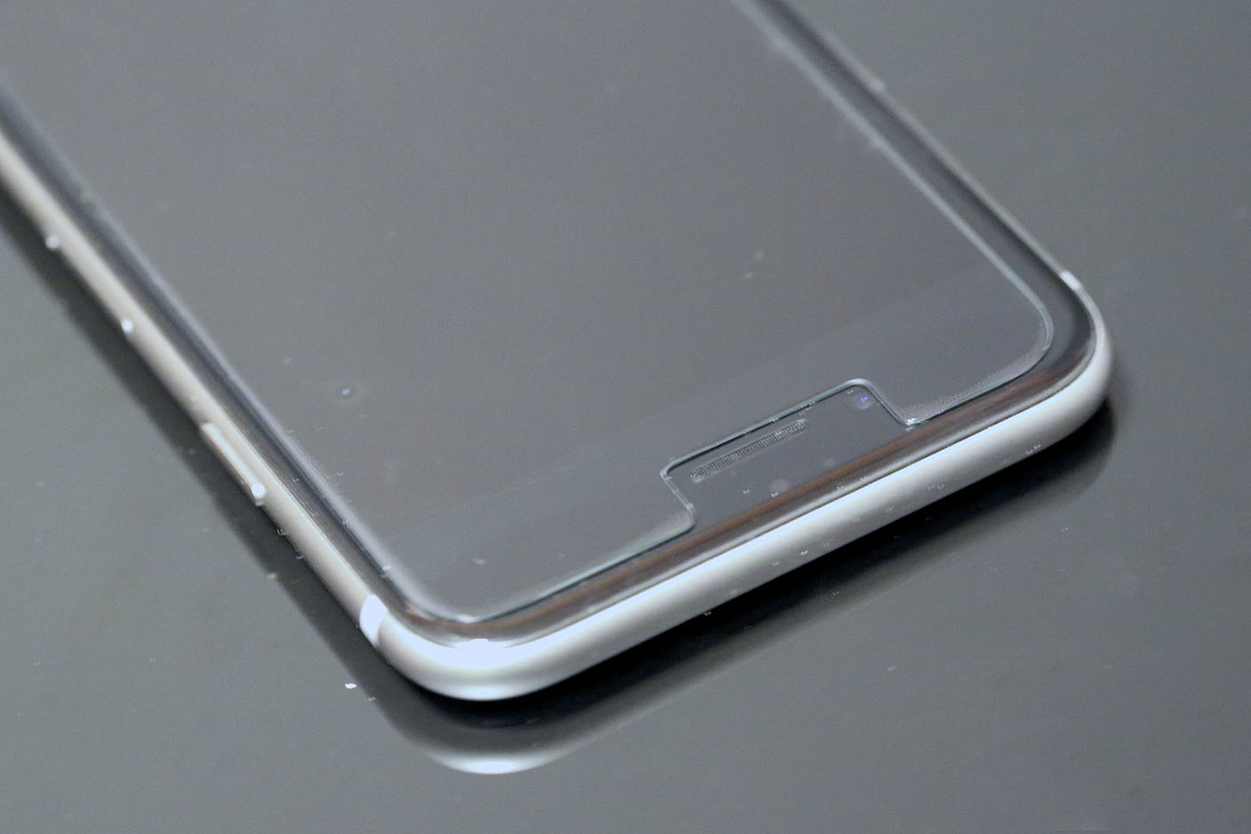 Review: Tylt's Alin Glass and Tech21's Impact Shield make fancy screen ...