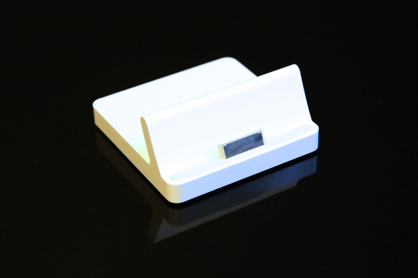 9to5 Guide: The best iPad stands, docks, and cases with built-in stands ...