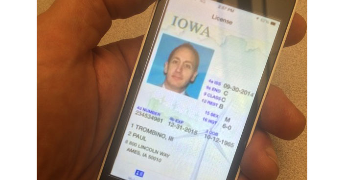 Iowa planning America's first iPhone driver's license, working on ...