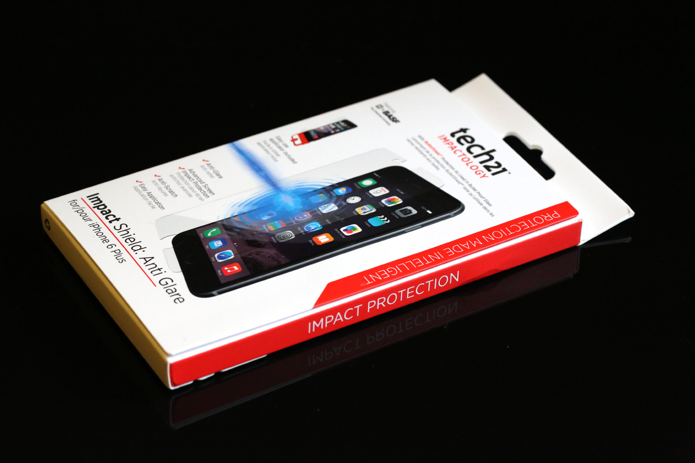 Review: Tylt's Alin Glass and Tech21's Impact Shield make fancy screen ...