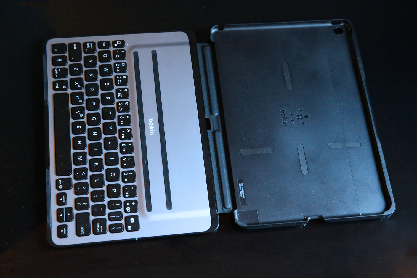 Review: Belkin's QODE Ultimate + Ultimate Pro Keyboard Cases add metal ...