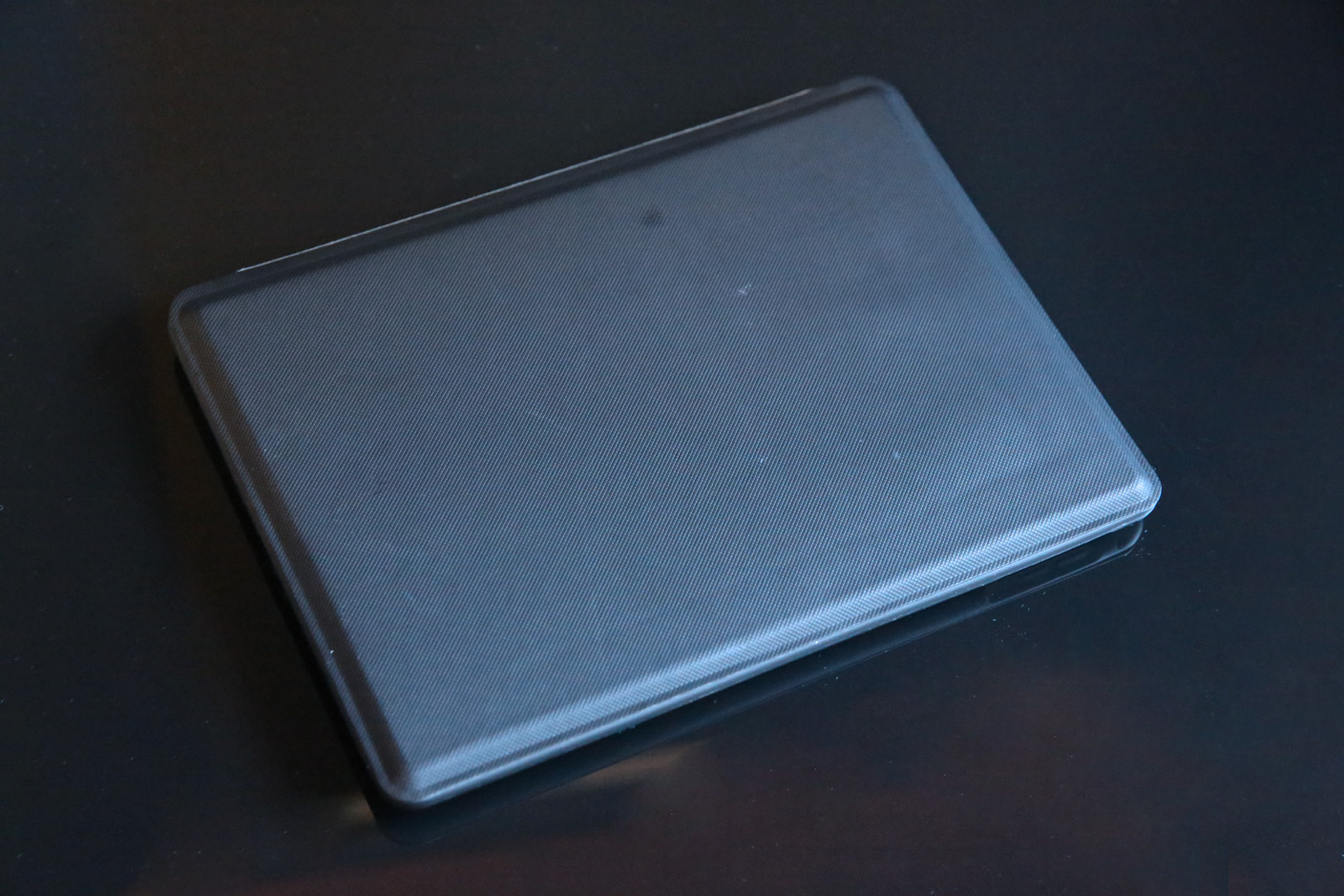 Review: ZeroChroma's Folio-Slide and Slide-Lid Keyboard expand iPad Air ...