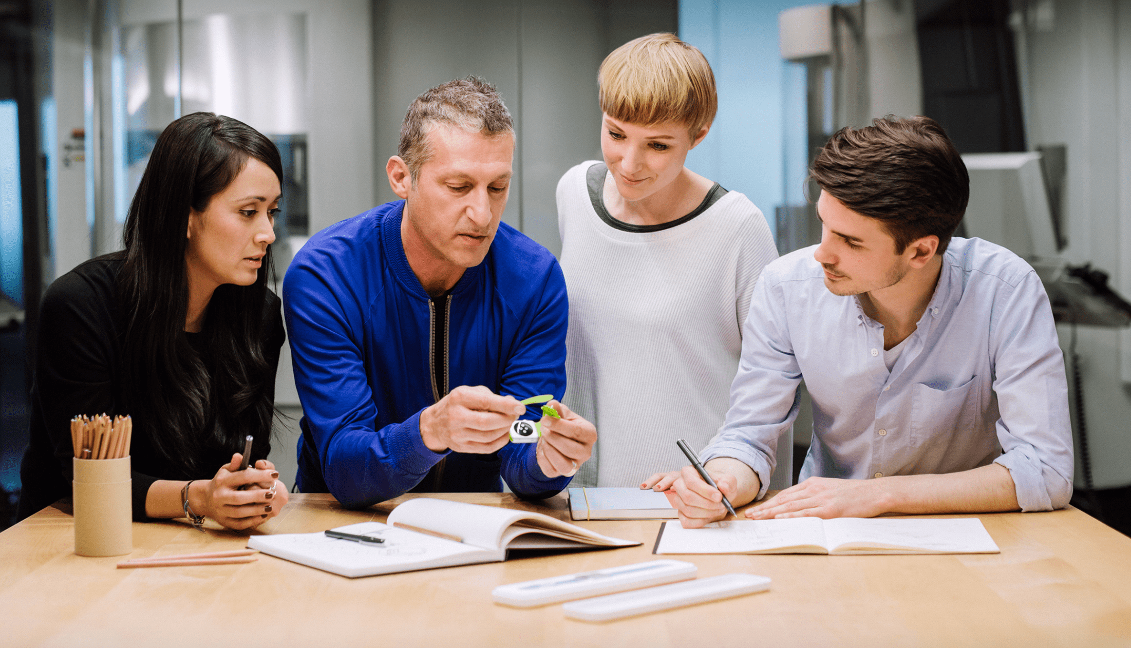 Apple launching volunteer program for employees to help local ...