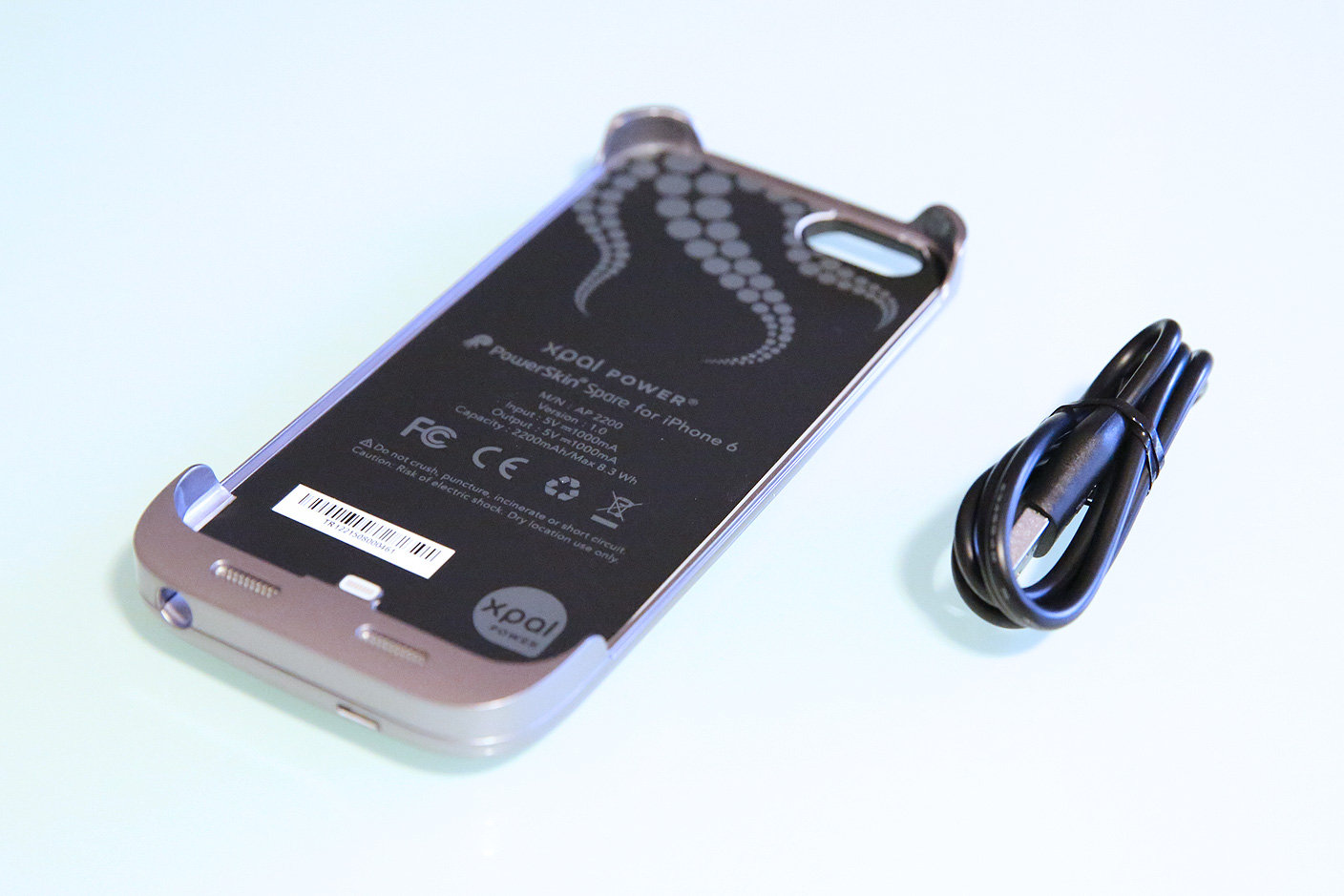 Review: PowerSkin's Spare gives iPhone 6 users a modest 2200mAh of ...