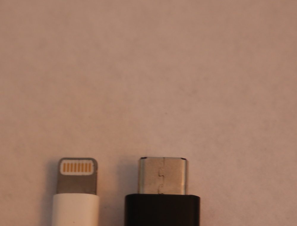 USB-C cable gallery, compare to Lightning and Micro-USB, specs and ...
