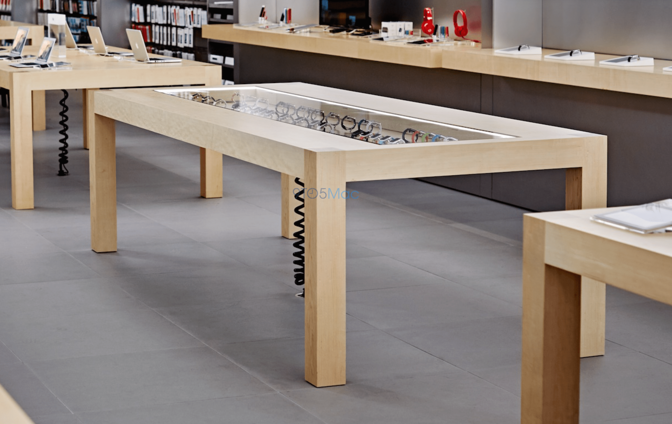 Apple Store revamp for Apple Watch revealed: 'magical' display tables ...