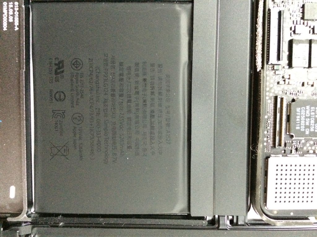 12-inch MacBook teardown provides closer look at its tiny motherboard ...