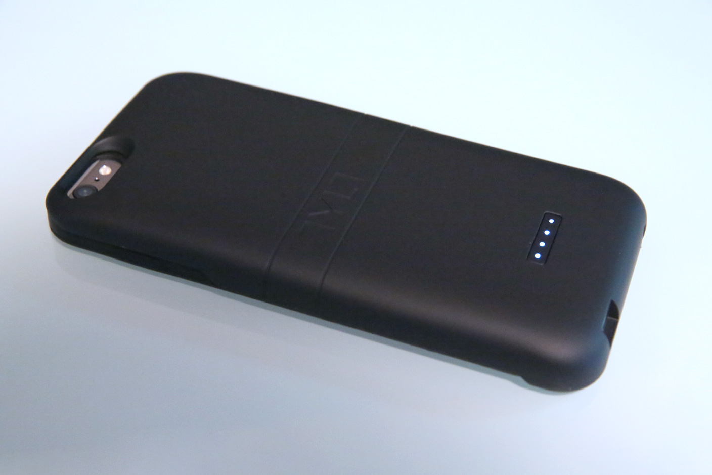 Tylt's Energi Sliding Power Case for iPhone 6 Plus, RIBBN charger ...