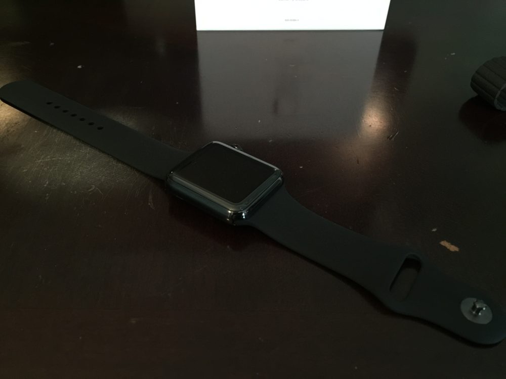 First Space Black steel Apple Watches arriving, hands-on photos ...