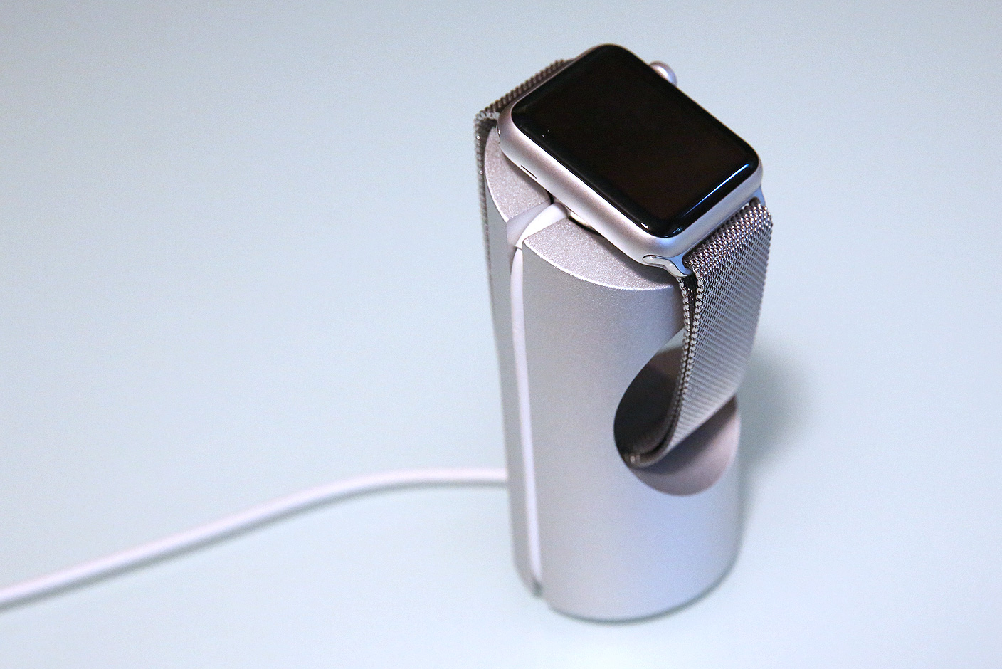 Review: Just Mobile's TimeStand is the $40 metal Apple Watch stand we ...