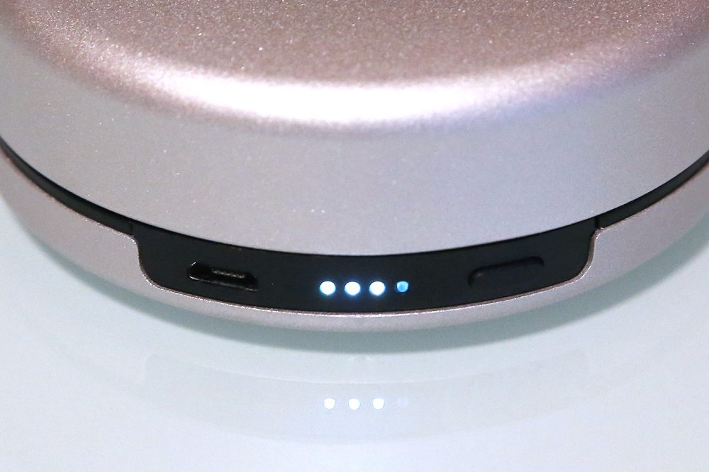 Review: Nomad's battery-powered Pod keeps your Apple Watch ticking all ...