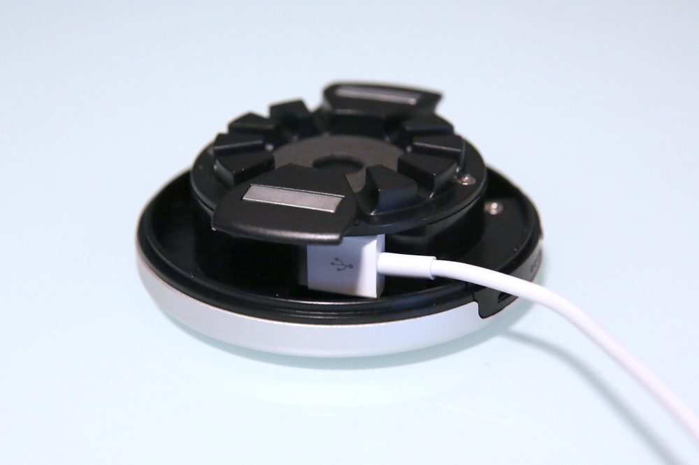 Review: Nomad's battery-powered Pod keeps your Apple Watch ticking all ...