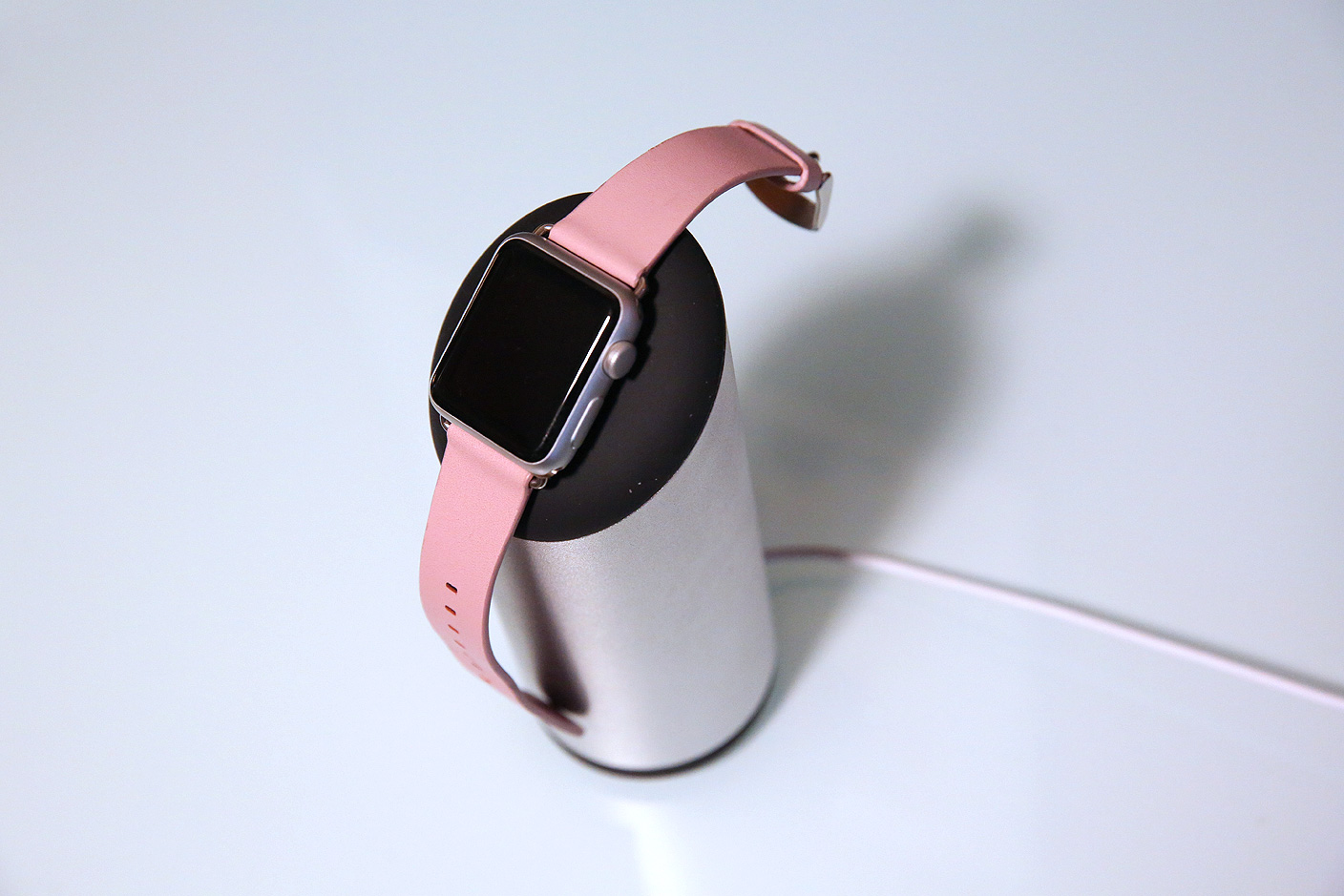 The best Apple Watch stands and docks - 9to5Mac