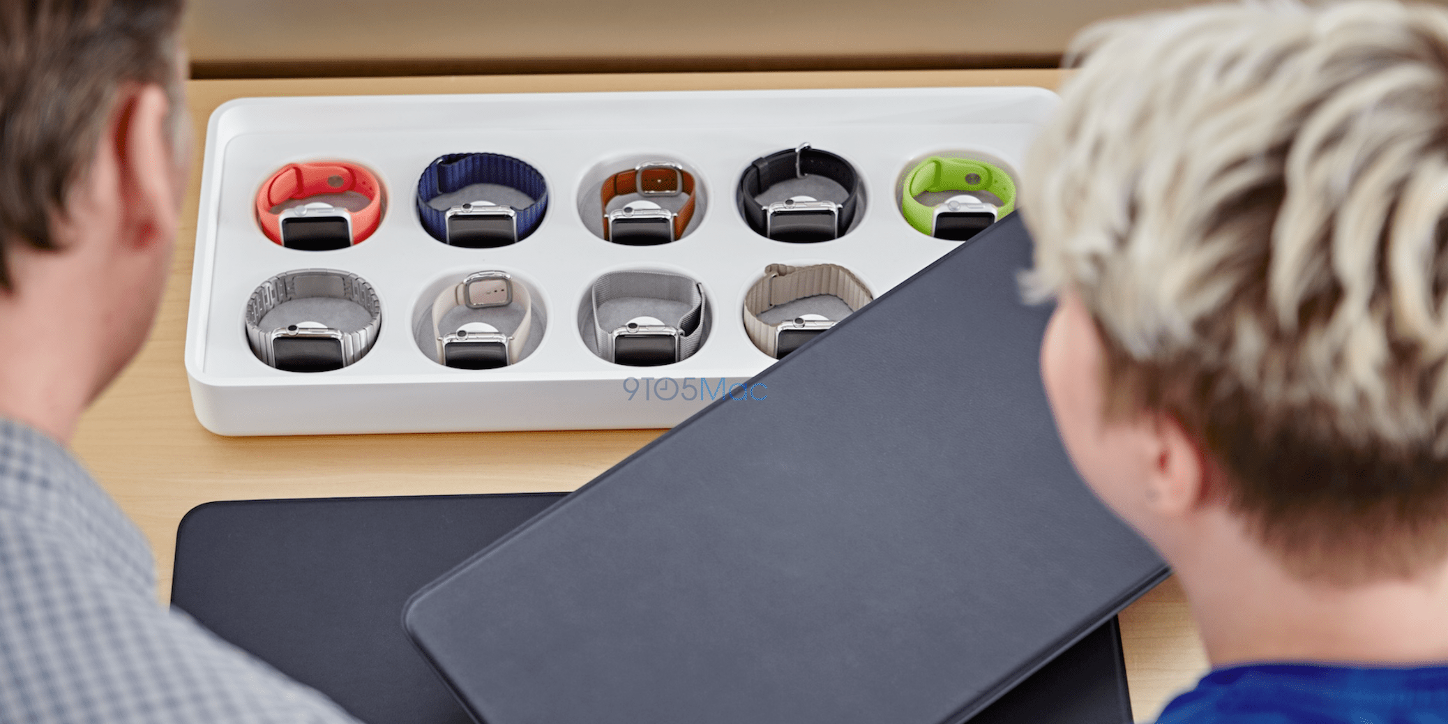 Apple Stores speed up Apple Watch try-on process, drop appointment ...
