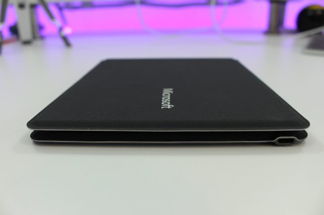 Microsoft Universal Foldable Keyboard review: An ultra-thin and ...