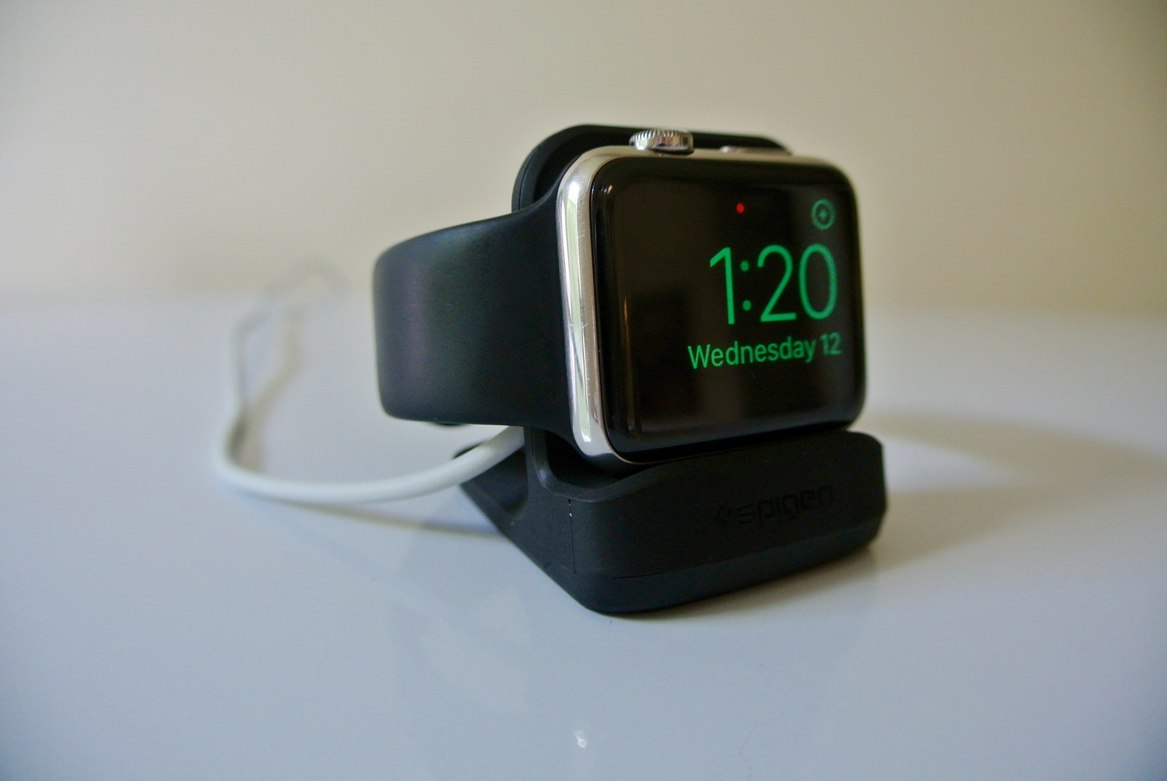 Review: Spigen's Apple Watch Night Stand is easy on the wallet, plays ...
