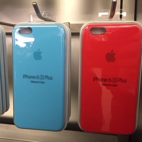 iPhone 6s case packaging design illustrates Apple's new store ...