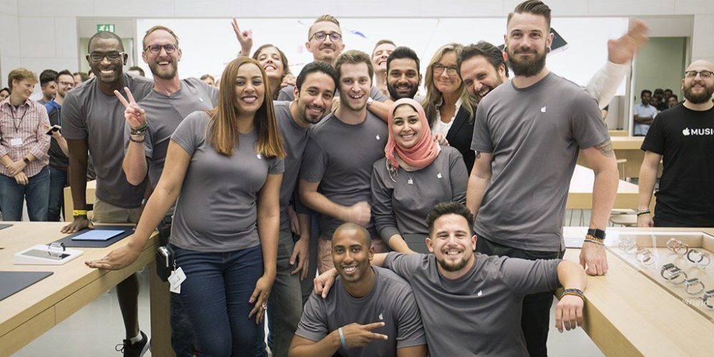 Apple's giant flagship Dubai & Abu Dhabi stores in UAE officially open ...