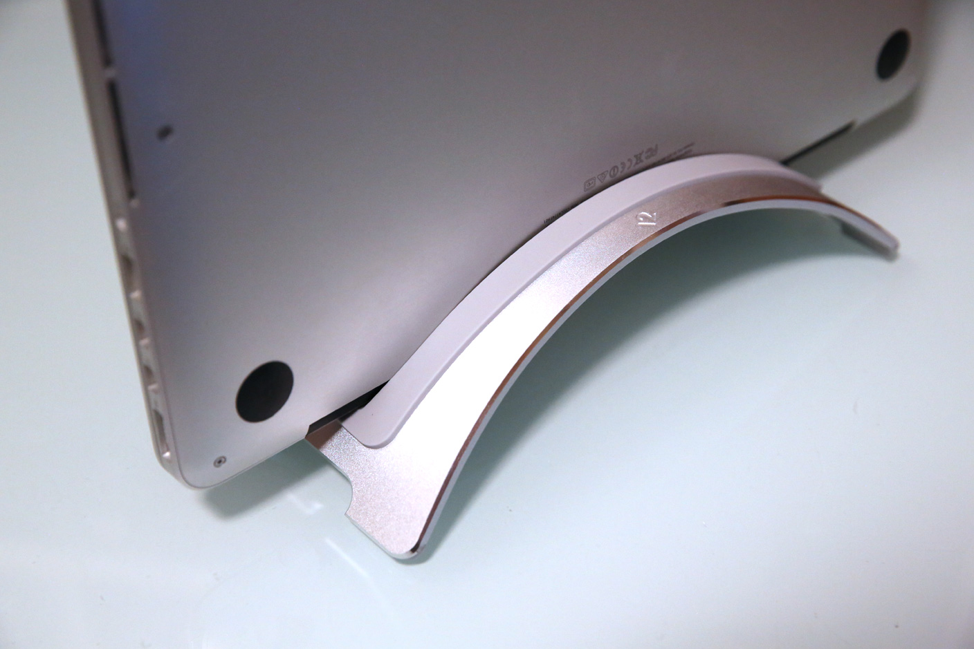 Twelve South's new BookArc for MacBook sports chamfered edges, fits all ...