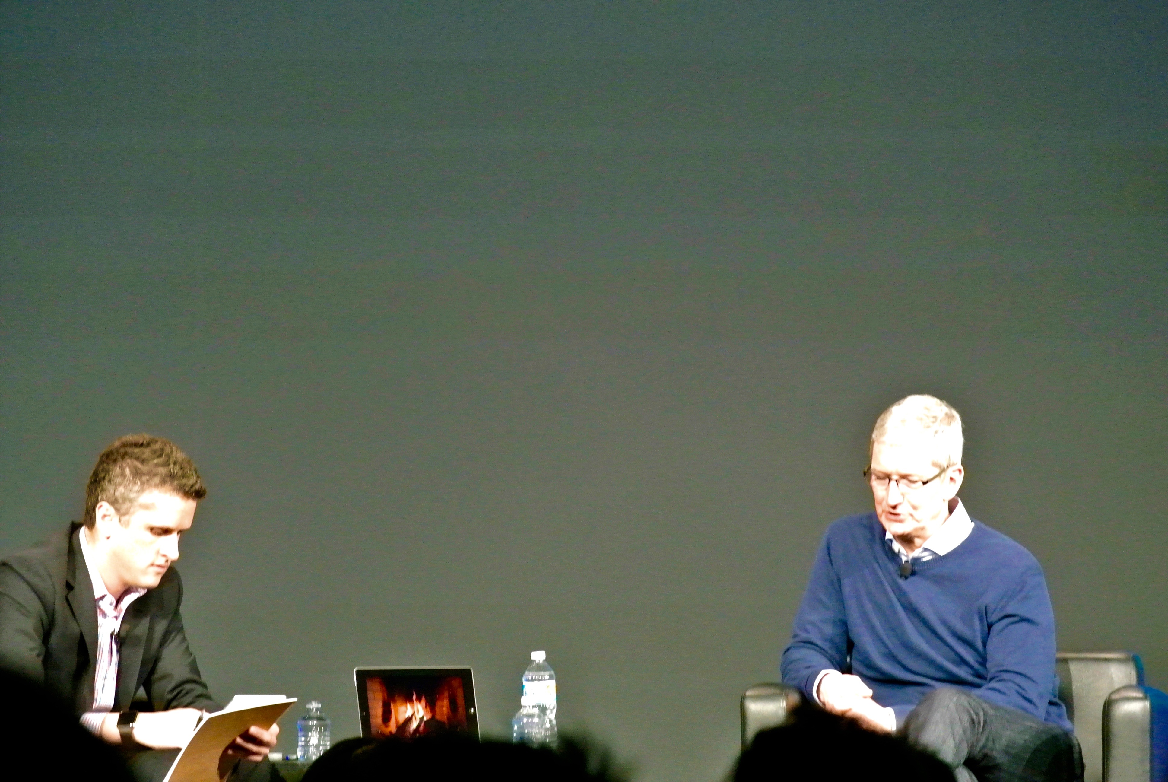 Live blog: Tim Cook's fireside chat with Box CEO Aaron Levie at ...