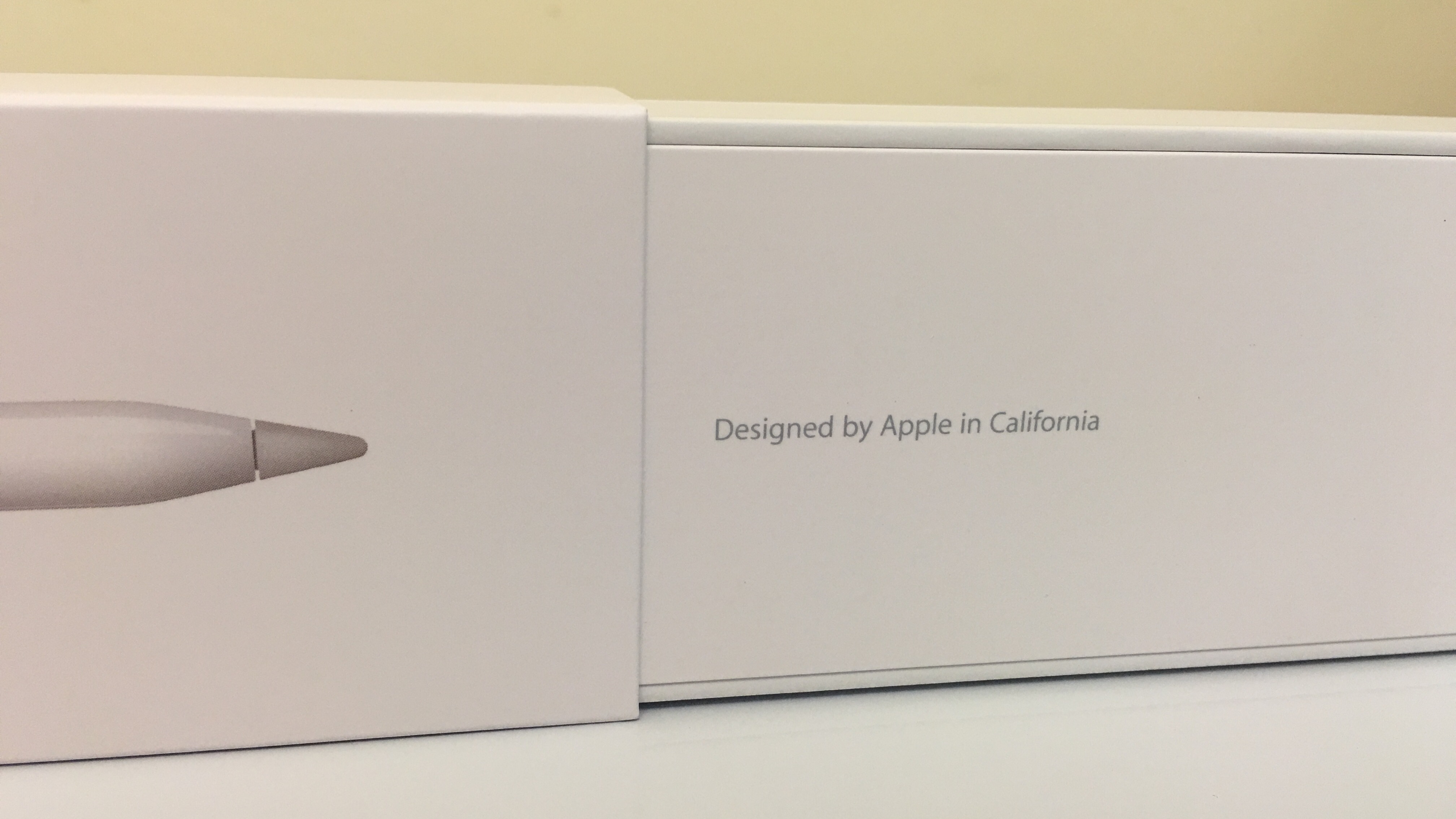 Hands-on: Apple Pencil unboxing with iPad Pro [Gallery] - 9to5Mac