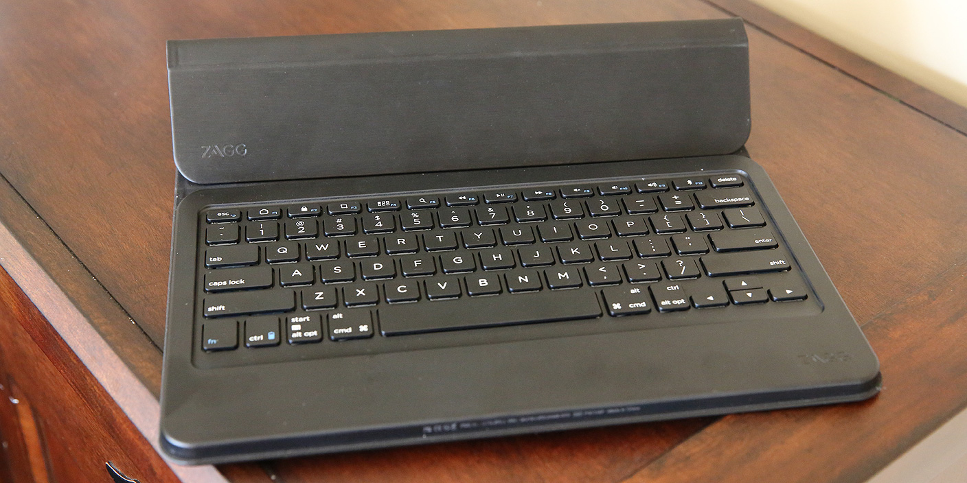 Review: Zagg's Messenger Universal is a smarter, cheaper iPad Pro ...