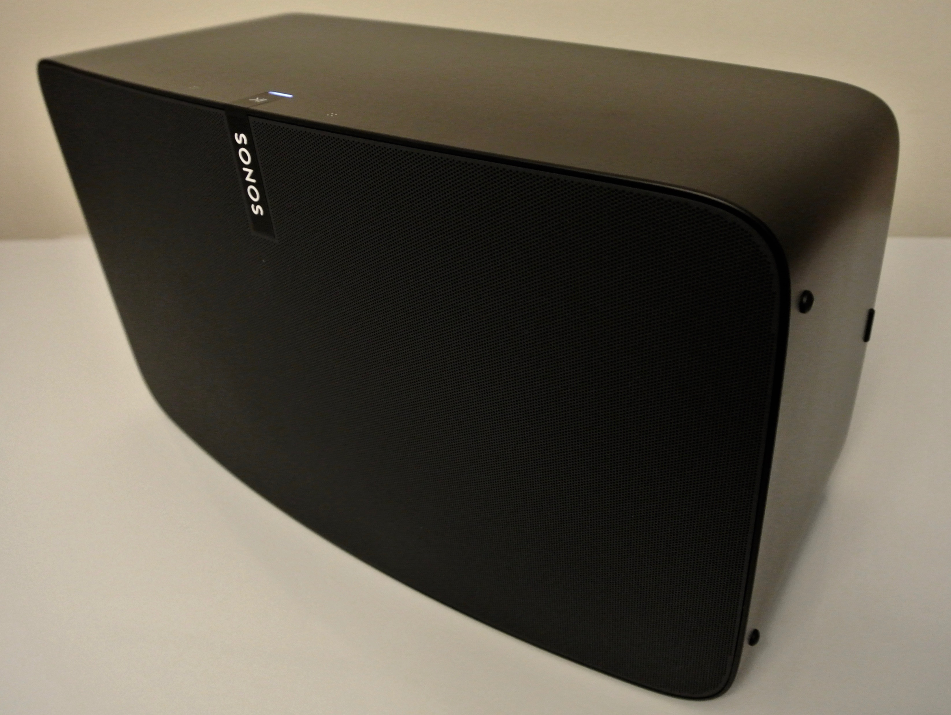 Review: Sonos Play:5 packs premium sound in a sleek wireless speaker ...