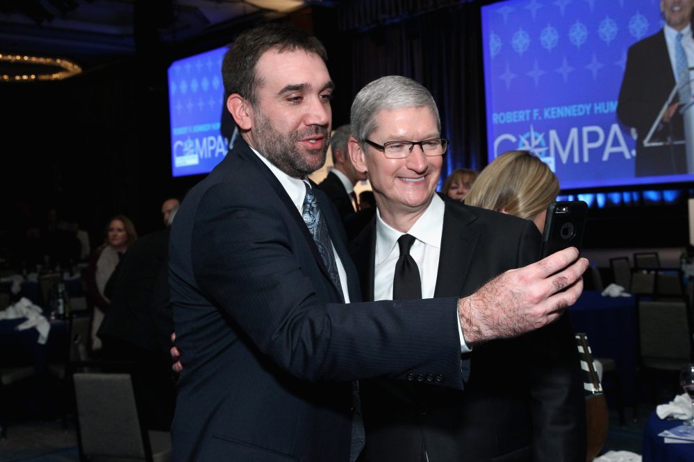 Tim Cook talks refugee crisis, education, and equality during RFK award ...