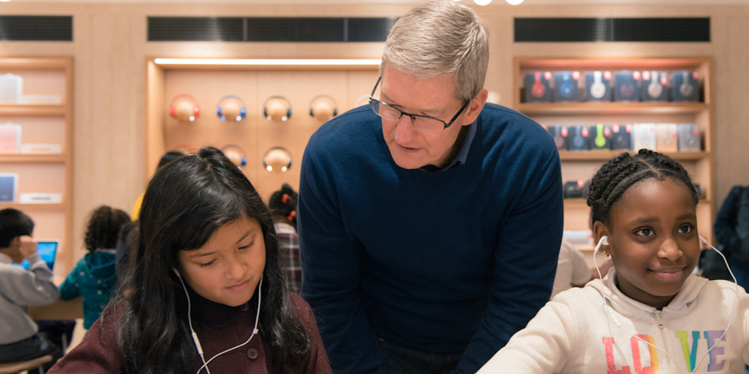 Tim Cook talks education at NYC Apple Store, says Chromebooks are ...