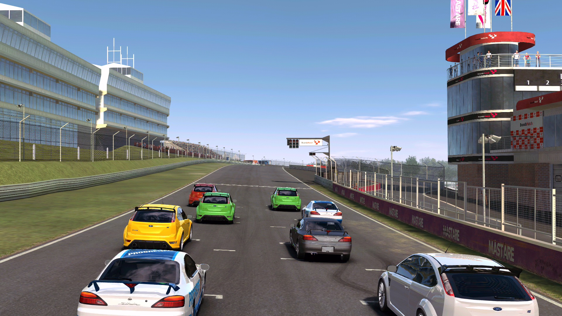 Hands-on: Real Racing 3 with split-screen multiplayer lands on the new ...