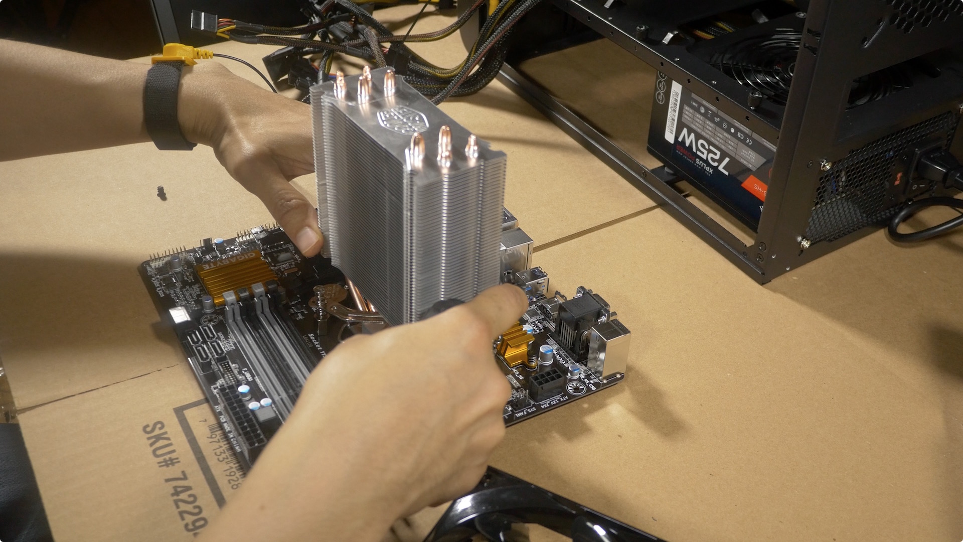 Building a (sub-$1000) Hackintosh that meets the Oculus Rift hardware ...