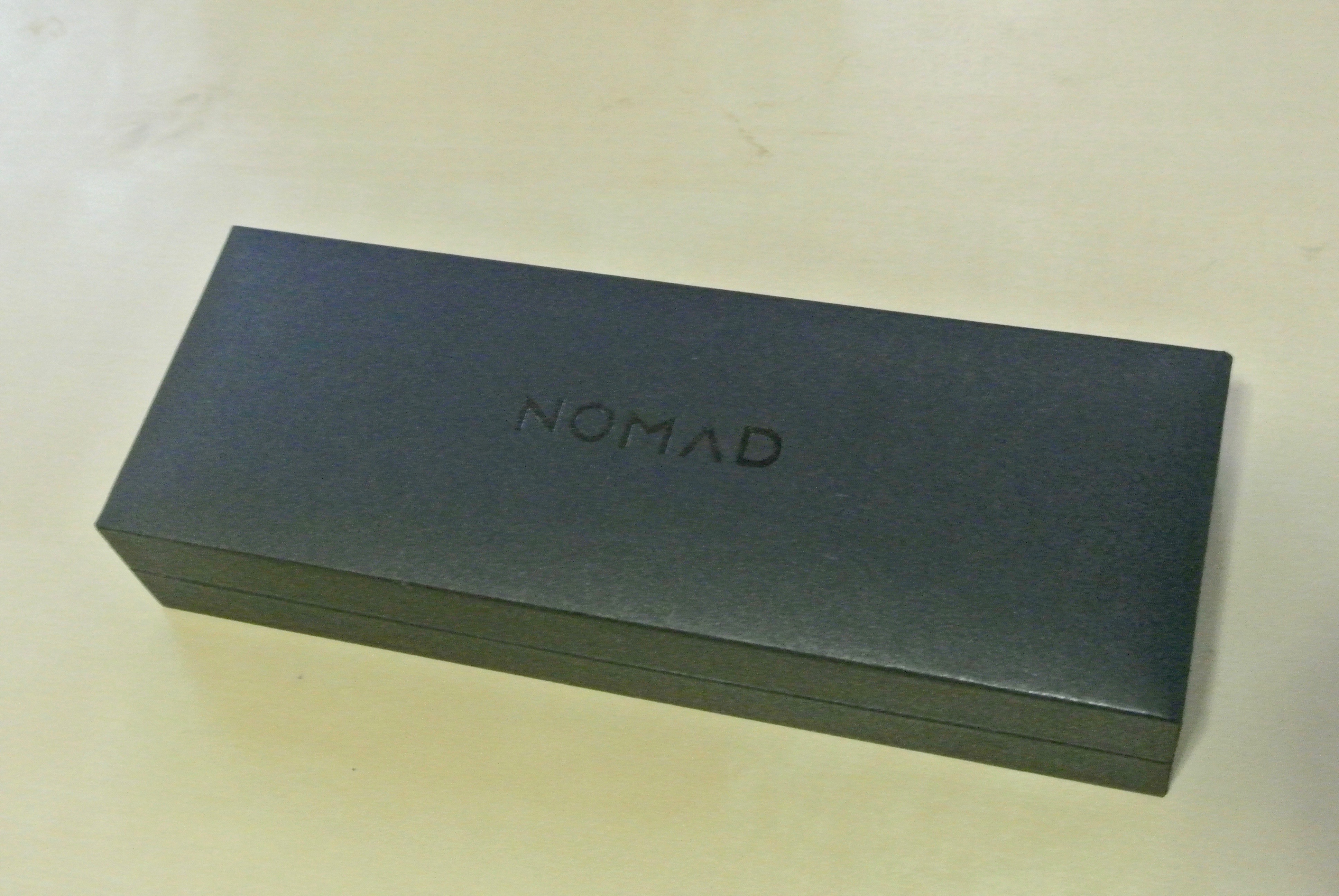 Nomad expands its Apple Watch band lineup with two new rugged Italian ...
