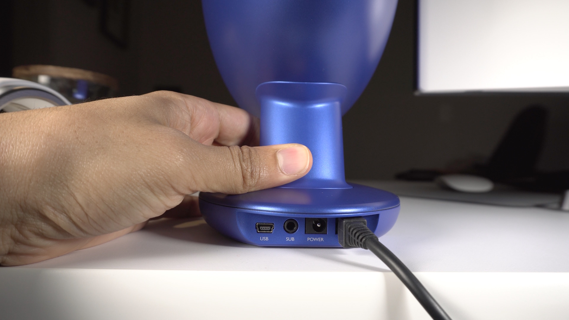 Review: KEF Egg Wireless Digital Music System - an expensive, but ...