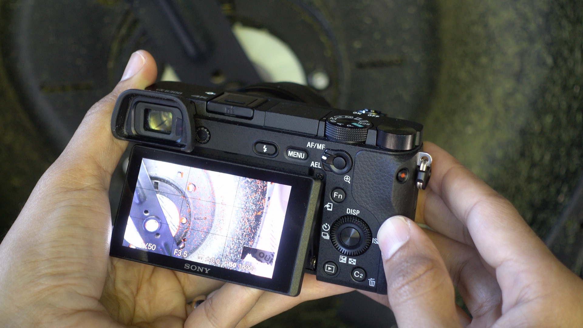 Hands-on: Sony's a6300 mirrorless camera makes a great 4K shooting ...