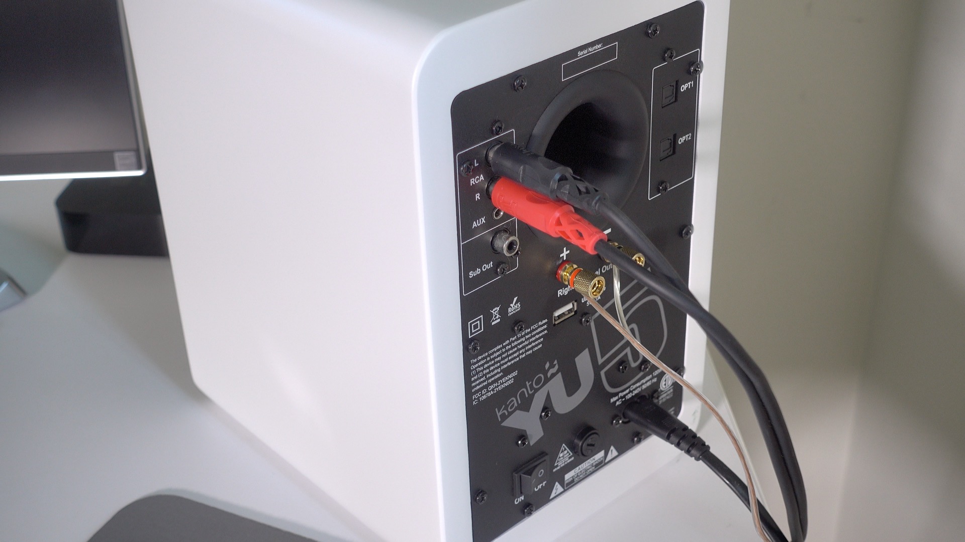 Hands-on: Kanto's YU5 powered bookshelf speakers deliver big sound and ...