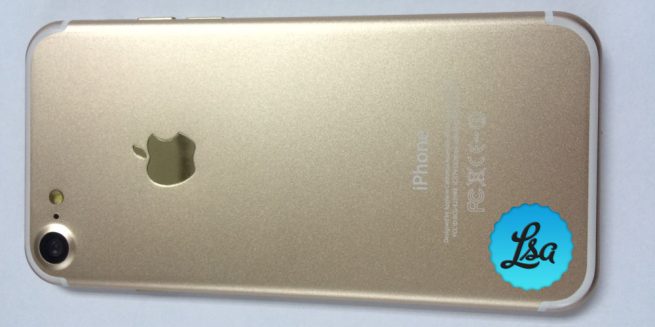 Your daily iPhone 7 shots, these ones in high-res [U: Screen assemblies ...