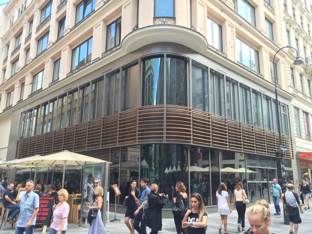 First Apple Store in Austria on the way, says paper, on upmarket ...