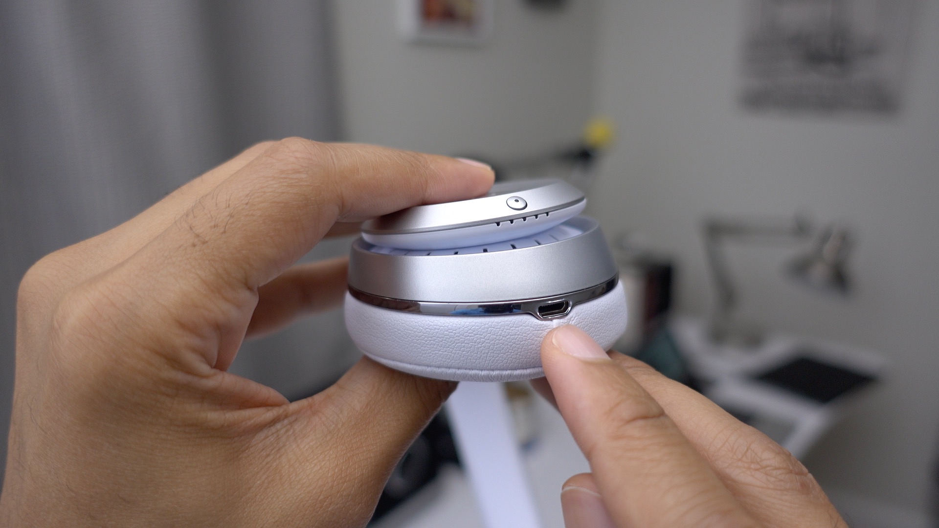 Apple plans new smaller Ultra Accessory Connector (UAC) for Made-for ...