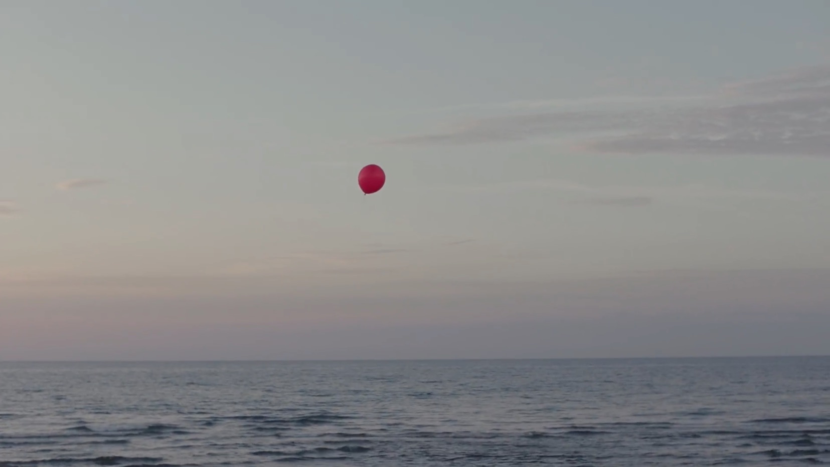 Apple shares balloon-filled iPhone 7 ad showing off expressive iOS 10 ...