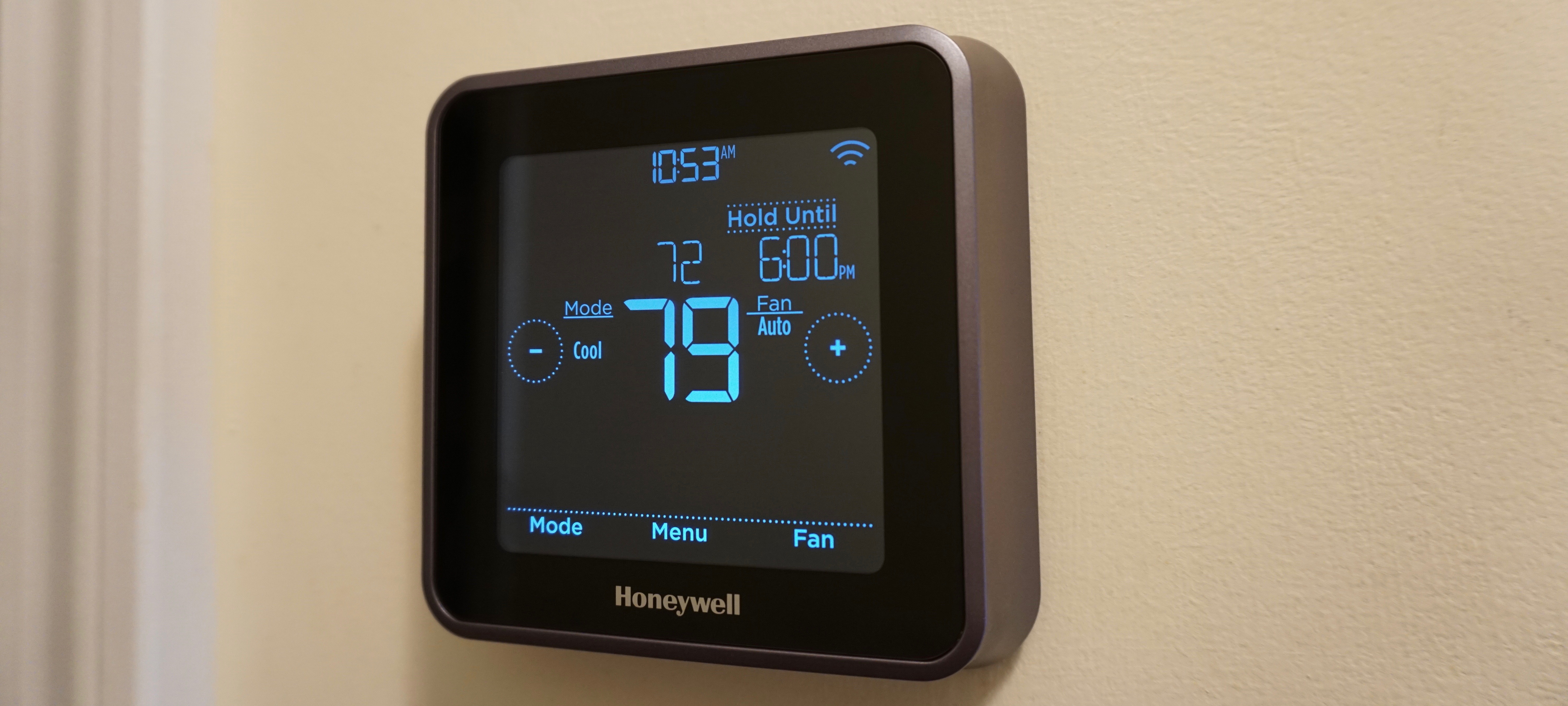 Review: Honeywell Lyric T5 brings HomeKit and touchscreen control to an entry-level smart ...